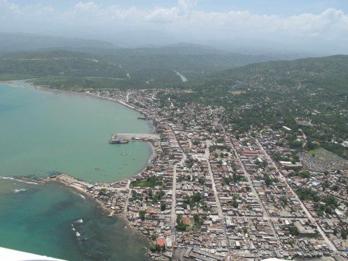 La ville de Jérémie et son Quai.